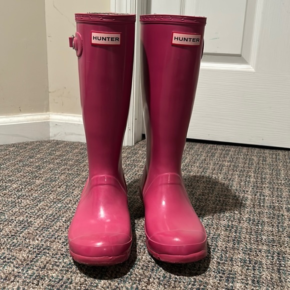 Hunter | Shoes | Hunter Tall Rain Boots In Pink Gloss Size 6f | Poshmark